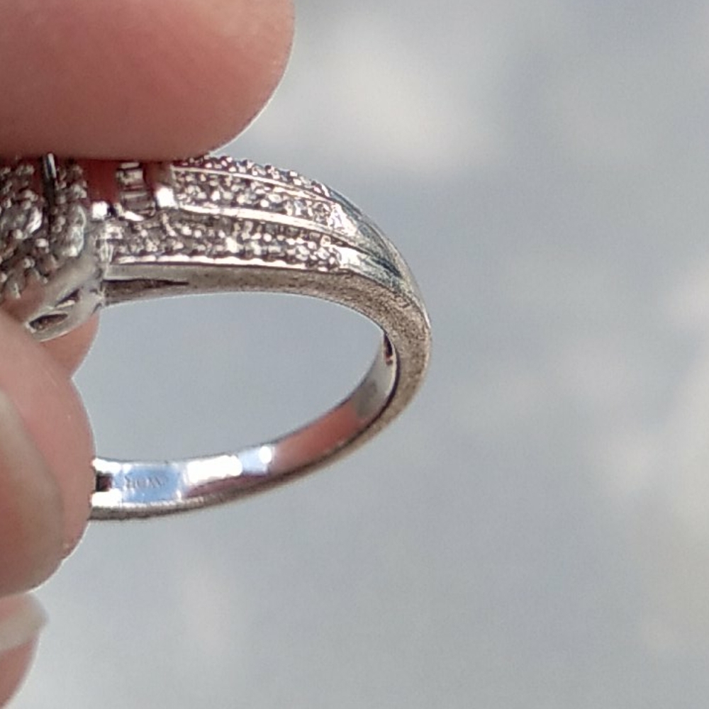 925 Silver Diamond Engagement Ring - Gem